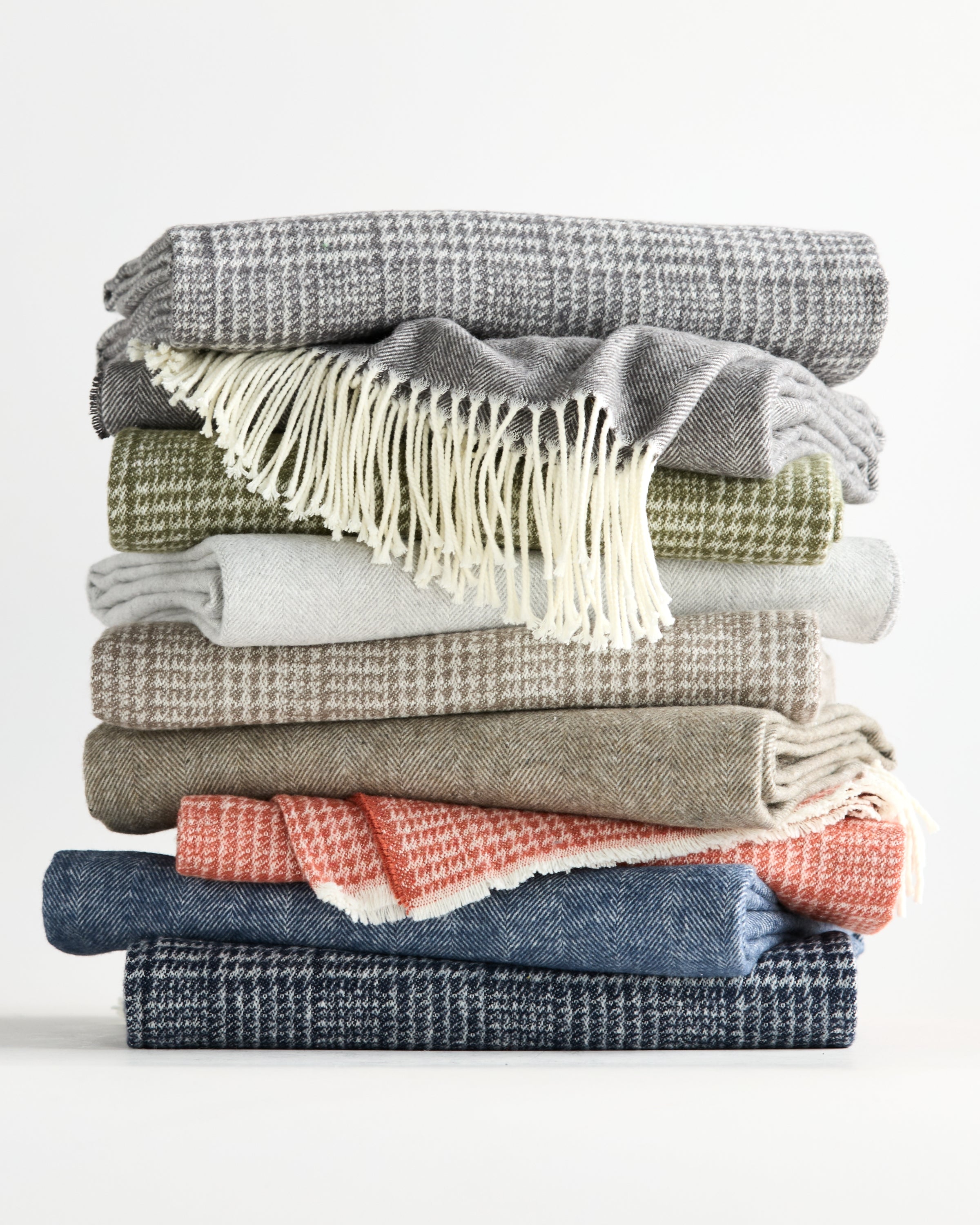 Luxury Throw Blankets: Cashmere & Wool Throws - Hudson Grace