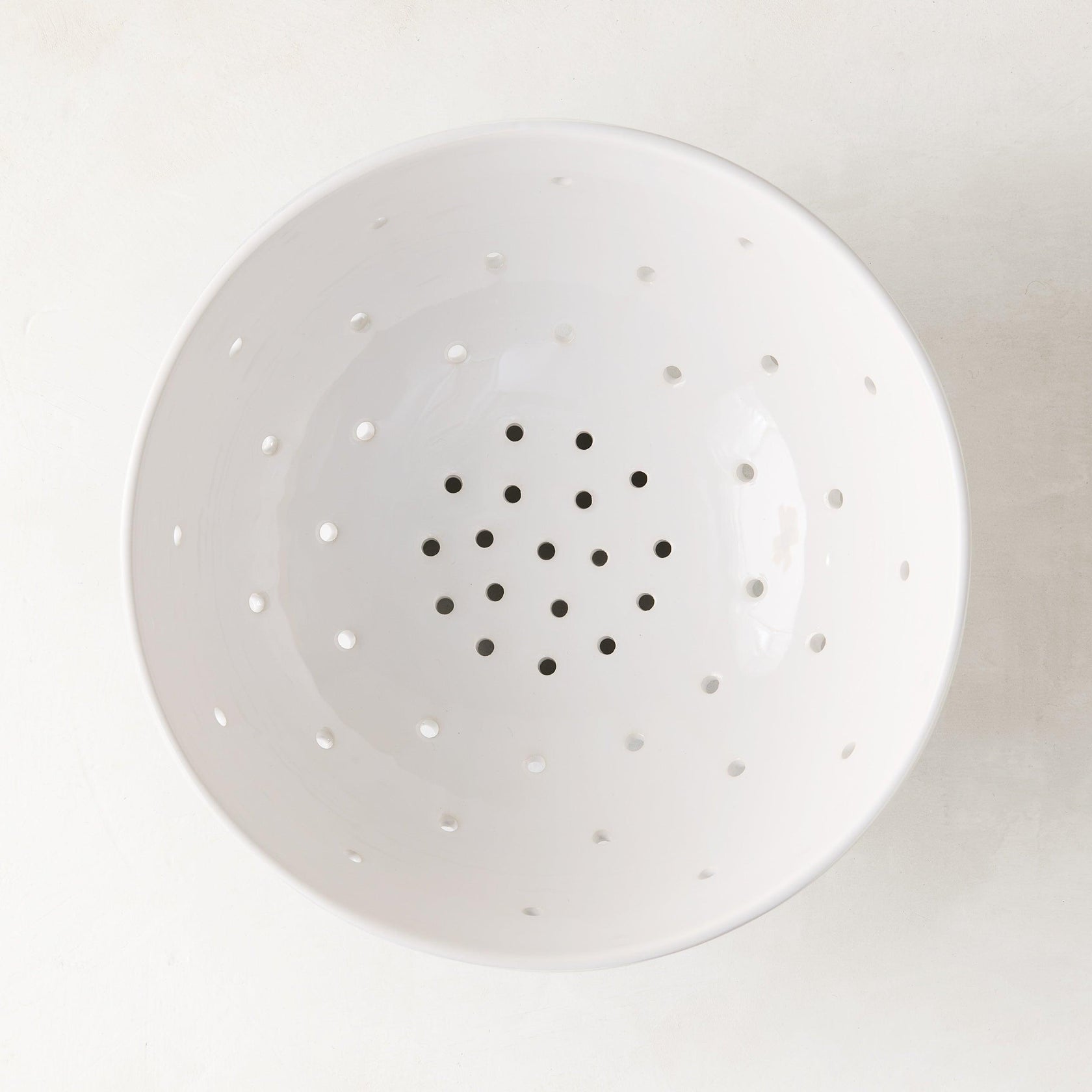 Hudson Grace White Ceramic Colander - Hudson Grace