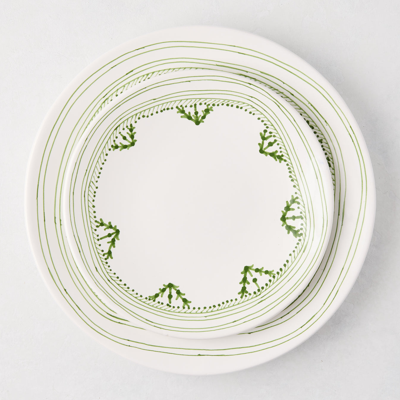 Peter Dunham + Hudson Grace Green Fez Hand-Painted Border Dinner Plate ...
