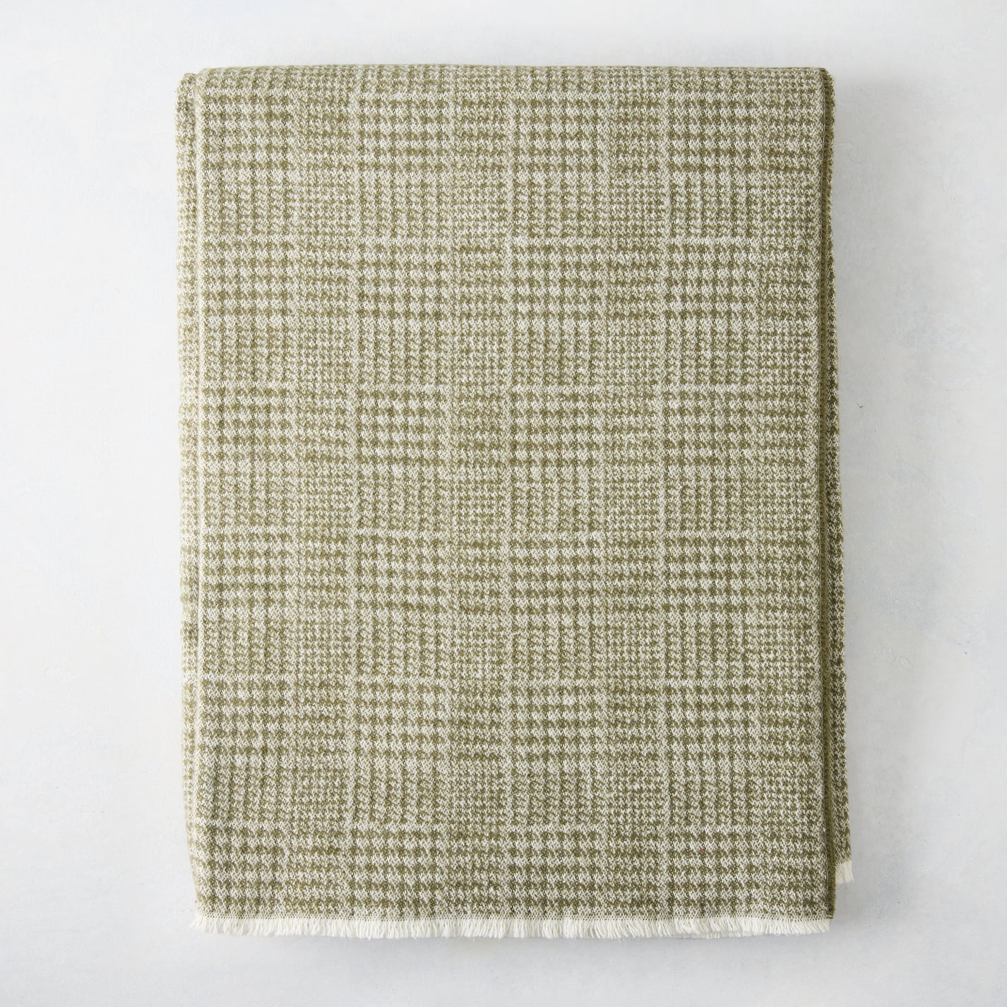 Chive Green Sutton Houndstooth Throw Blanket - Hudson Grace